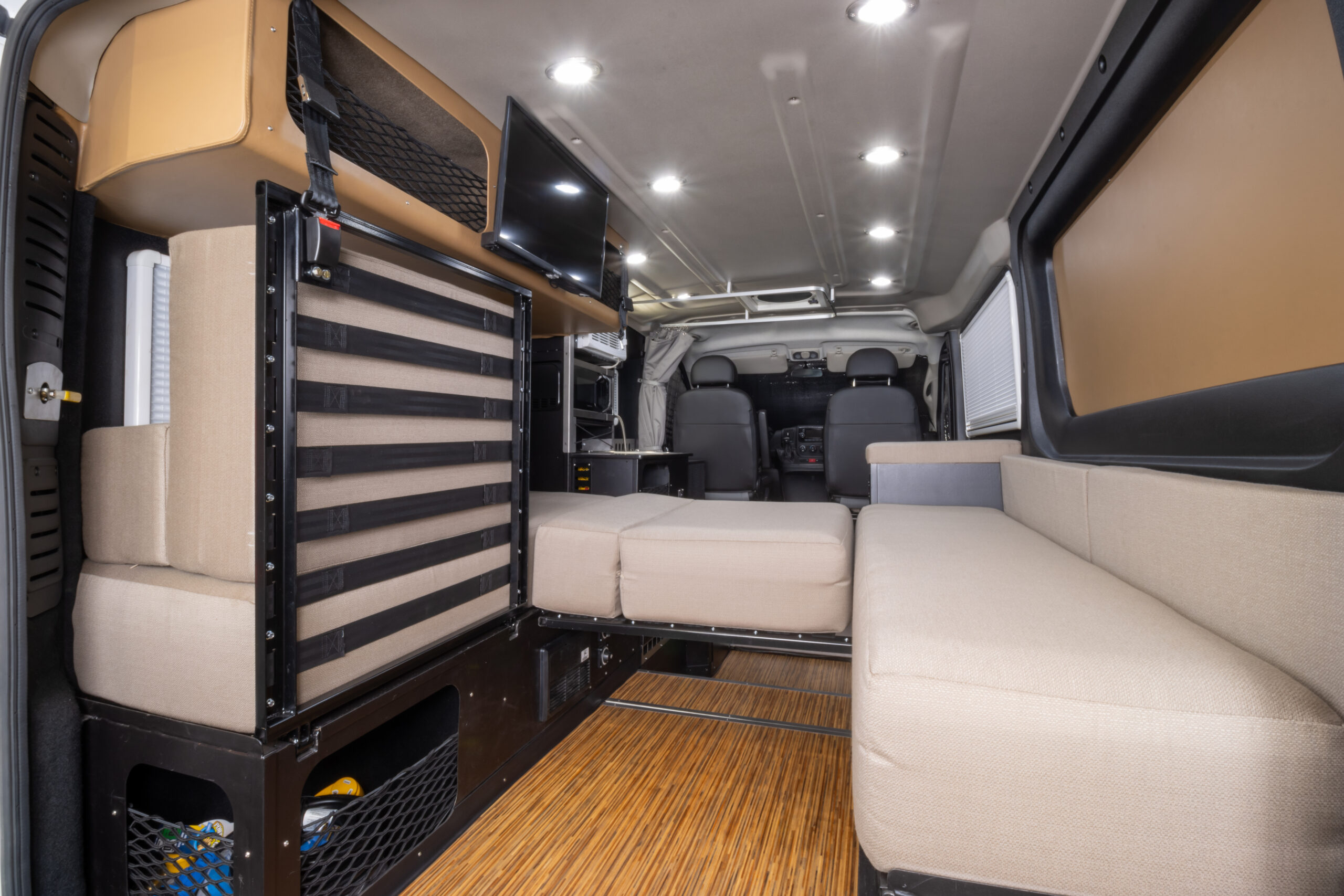 Features & Specs - MAXVAN®